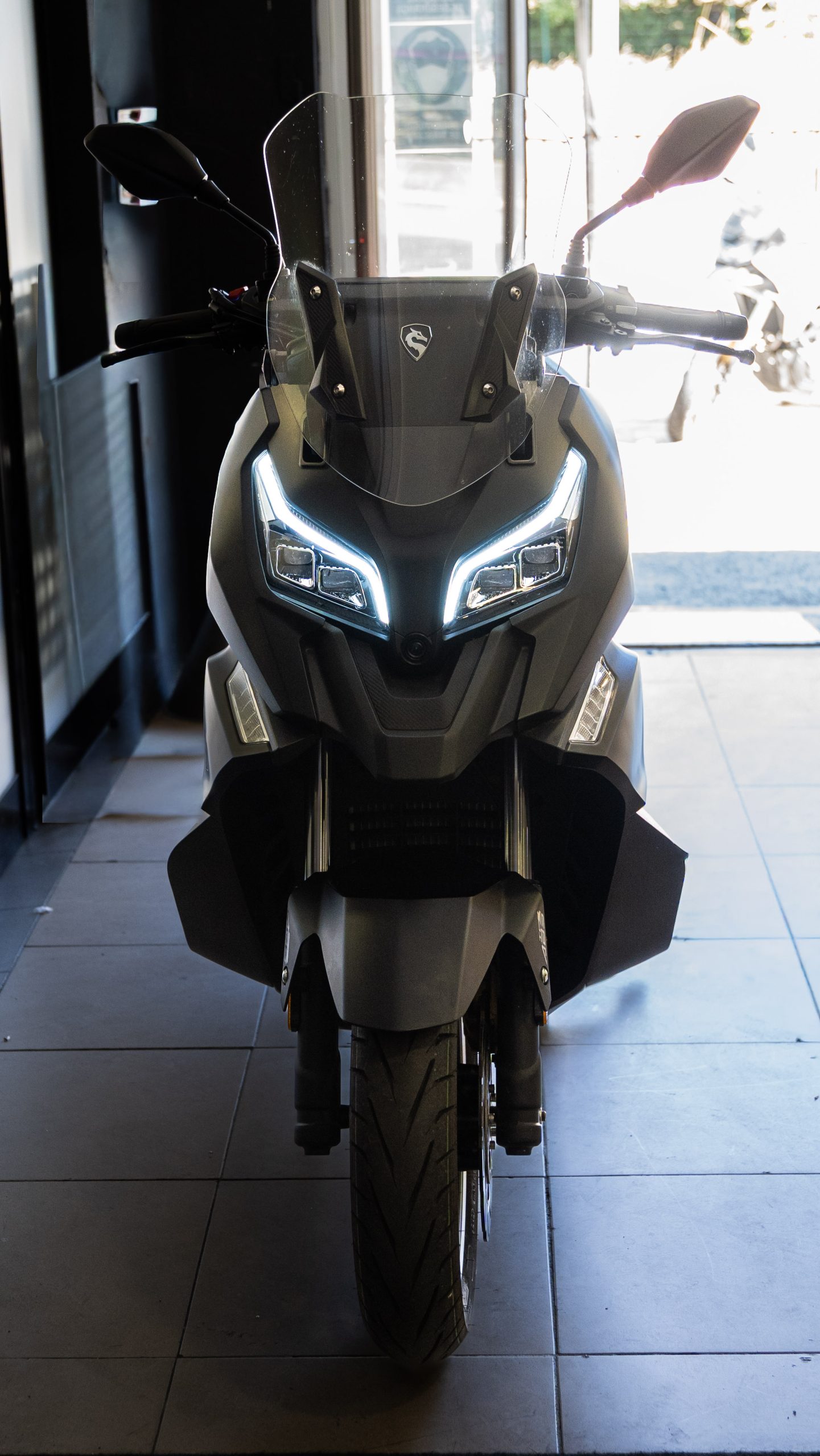 Cyclone RT2 - ICONICMOTORS
